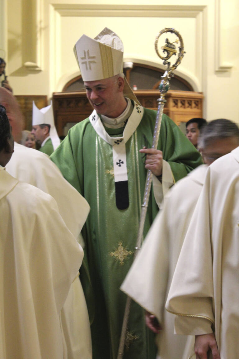 Archbishop Paul Martin sm presented with symbolic Metropolitan’s ...